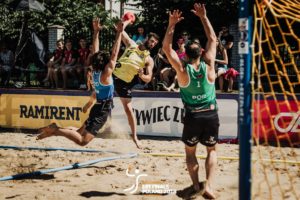 Pourquoi les gardiens de but devraient se mettre au Beach Handball ...